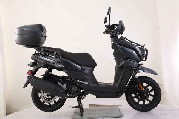 Tank 200 EFI Scooter (Matte Colors) – Kiss My Gas Scooters